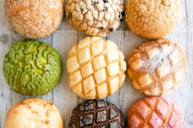 Japanese Breads & Pastries | Melonpan, Sweet Rolls & More - Tomato ...